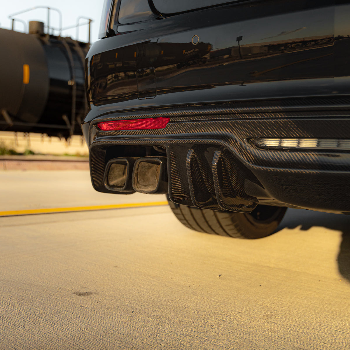 Pre-Order 2022-2024 Cadillac CT5-V Gloss Carbon Fiber Rear Diffuser